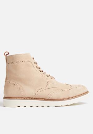 Men’s Boots | Buy Palladium & Hunter Boots Online | Superbalist